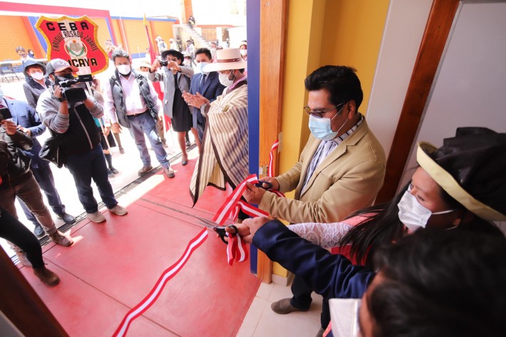 MÃ¡s de 600 estudiantes de la I.E. Enrique Rosado ZÃ¡rate de Sicaya ...