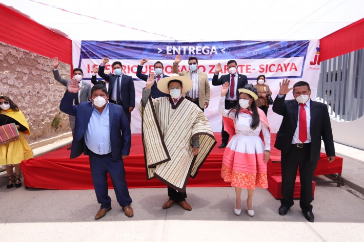 MÃ¡s de 600 estudiantes de la I.E. Enrique Rosado ZÃ¡rate de Sicaya ...