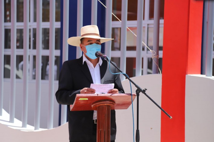MÃ¡s de 600 estudiantes de la I.E. Enrique Rosado ZÃ¡rate de Sicaya ...