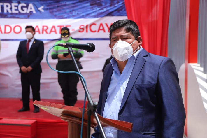 MÃ¡s de 600 estudiantes de la I.E. Enrique Rosado ZÃ¡rate de Sicaya ...