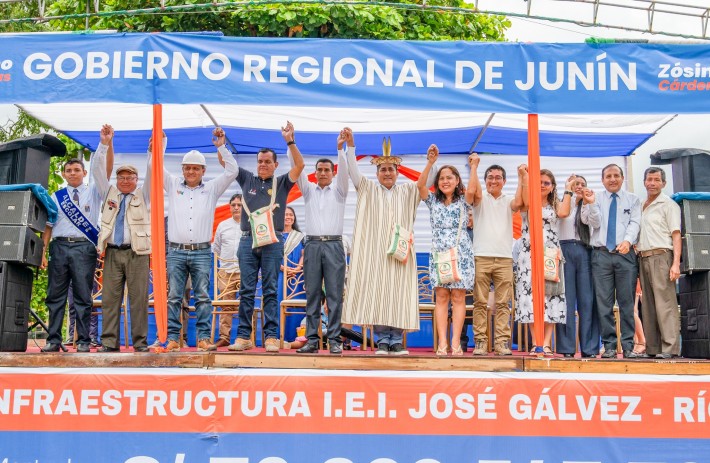 REVOLUCION EDUCATIVA EN RÍO NEGRO NUEVO COLEGIO JOSÉ GÁLVEZ | Gobierno ...