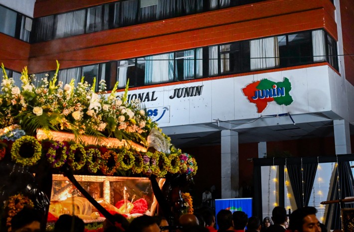 GRJ RECIBIÓ AL SANTO SEPULCRO Y LA VIRGEN DOLOROSA CON PROFUNDA ...