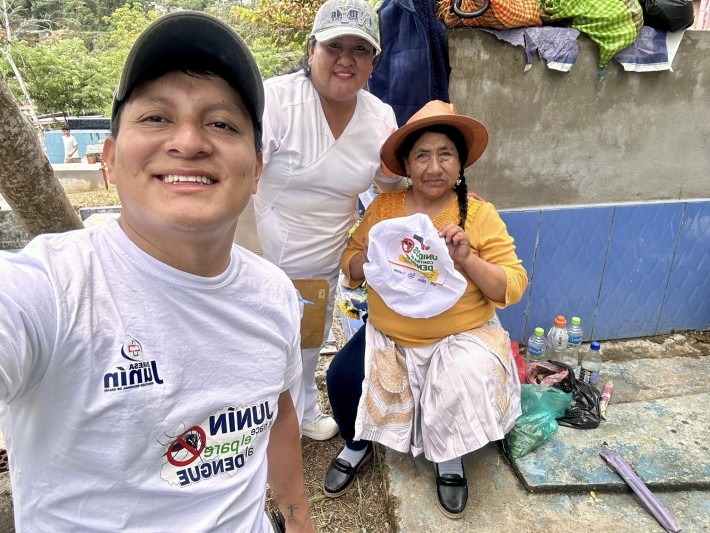 TAMBIÉN EN PICHANAQUI Y SANGANI SEGUIMOS CUIDANDO LA SALUD DE LA ...